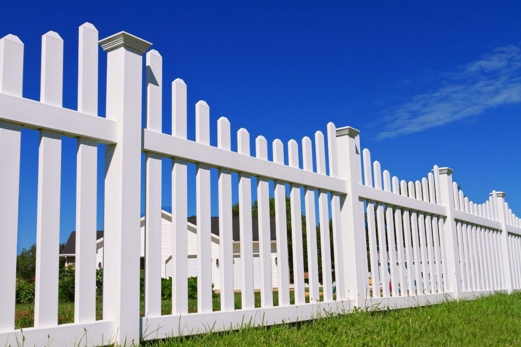 Shared Fence Laws Melbourne: Boundary Fencing Guide - Easy Love Fencing